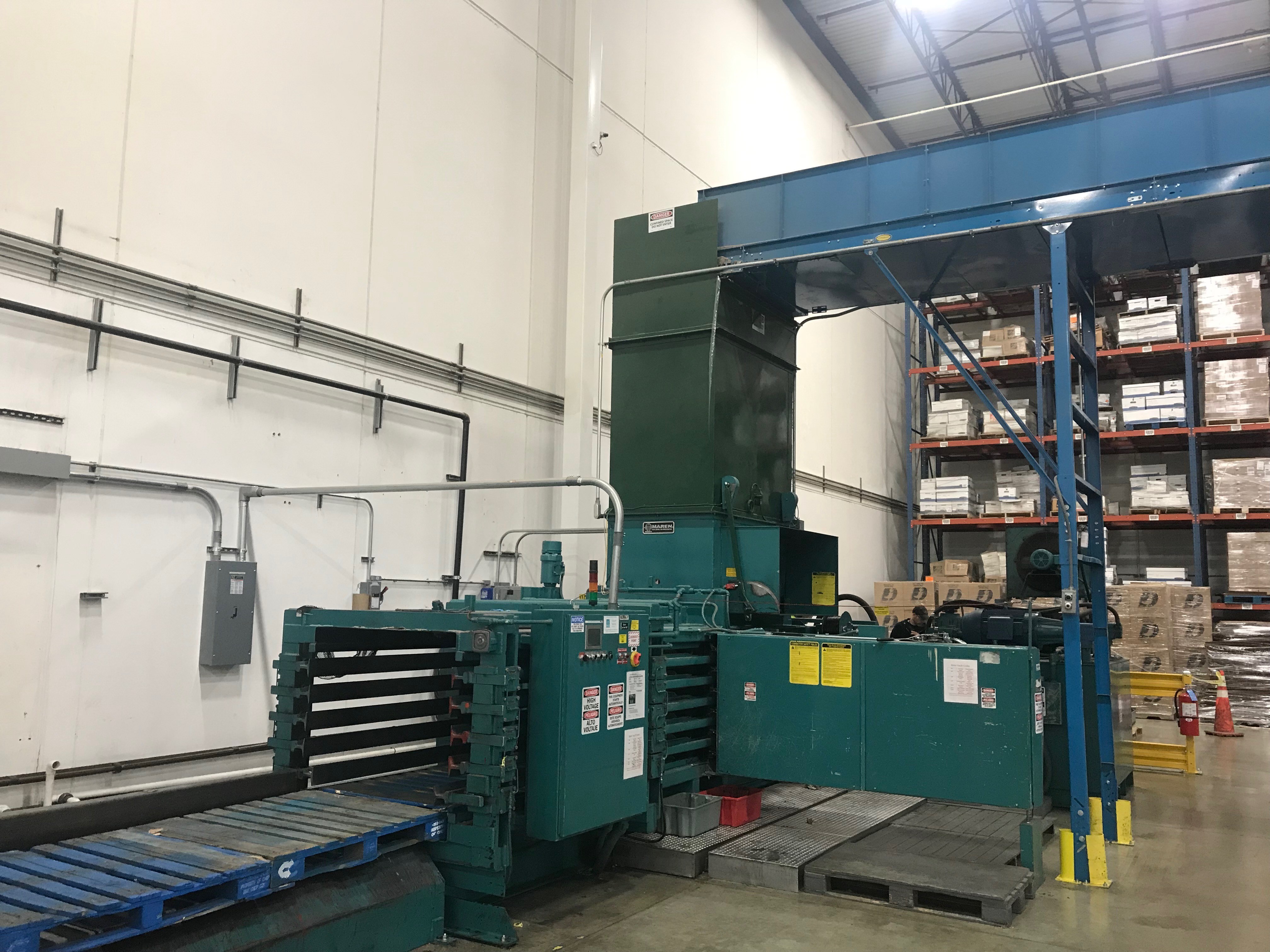 Used Maren 338-4242-120R Single Ram Open End Auto-Tie Horizontal Baler ...