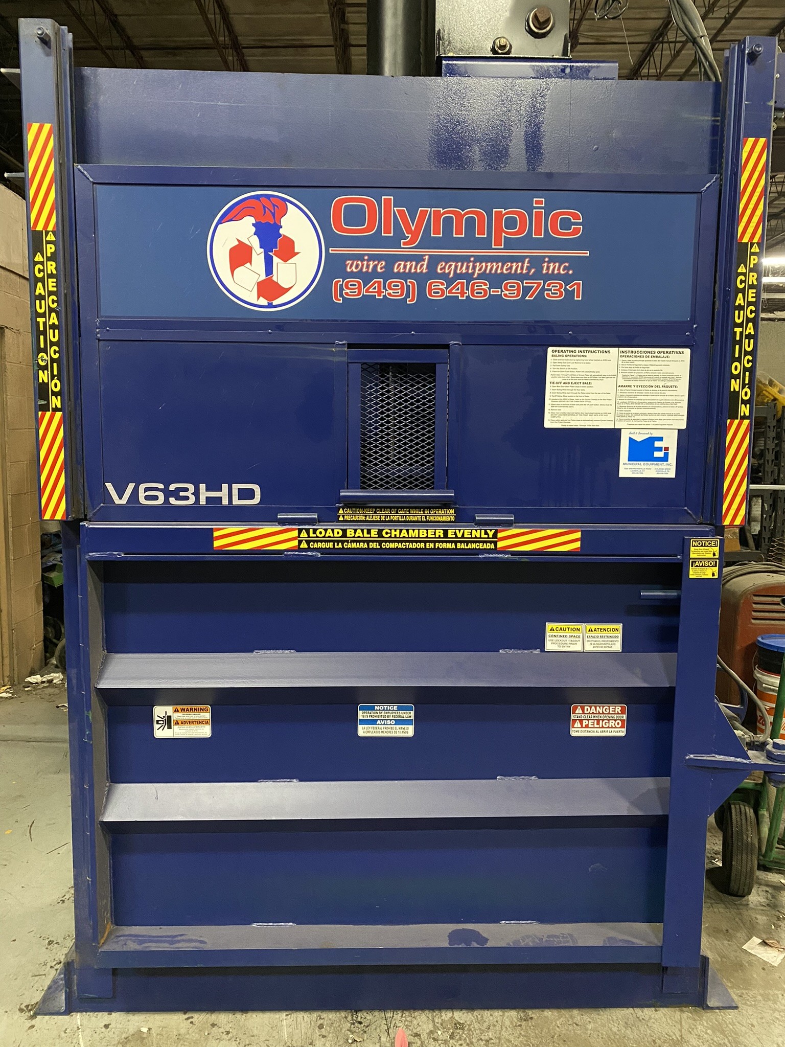 Used BACE Vertical Baler in Cleveland, OH 44135, USA | Recyclingbalers.com